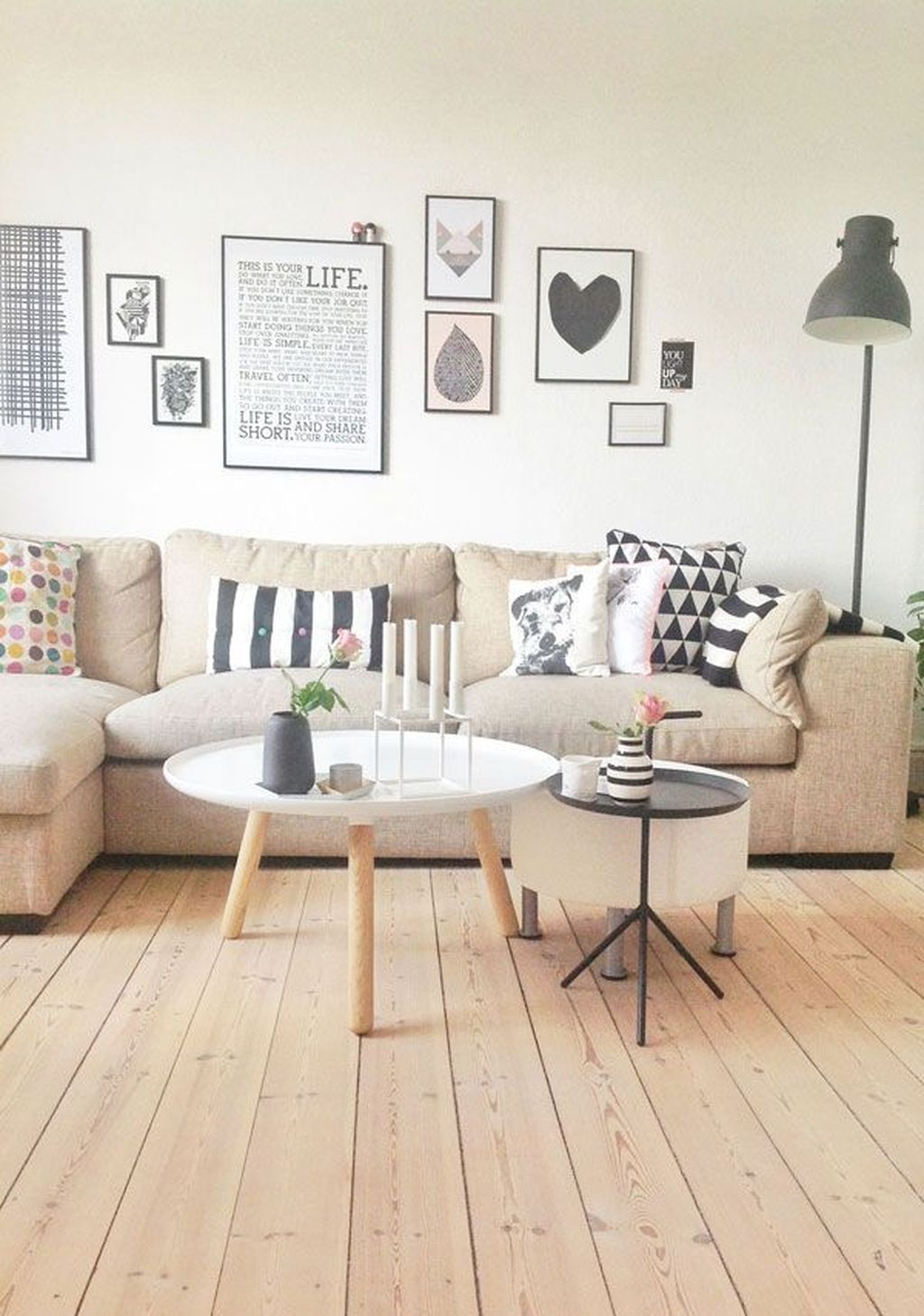 30+ Pretty Nordic Living Room Design Ideas