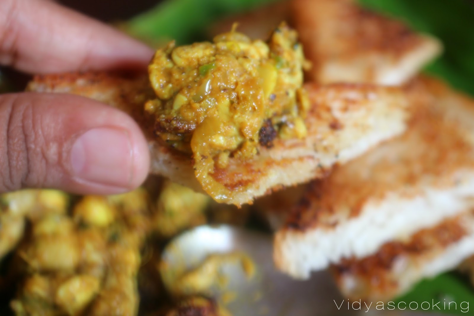 Mutton Brain Fry (Bheja Fry) Recipe / Moolai Varuval