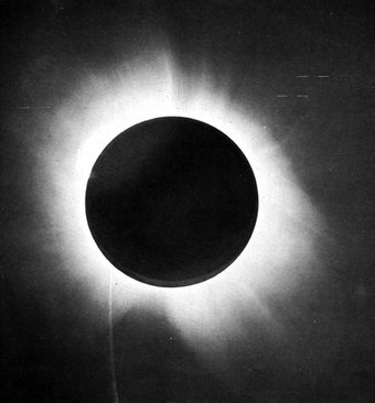 100 years after, Astronomers carry out the Einstein's Eclipse ...