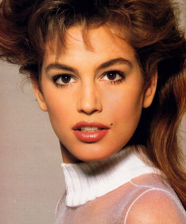 40 Fabulous Photos Show Fashion Styles Of Cindy Crawford In The 1980s ~ Vintage Everyday
