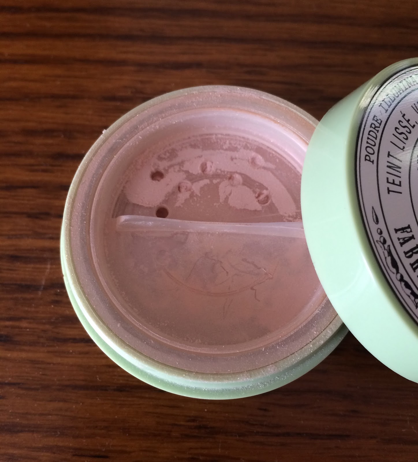 ...Ailleurs... : Jour 23 : Poudre de riz de Java - Bourjois