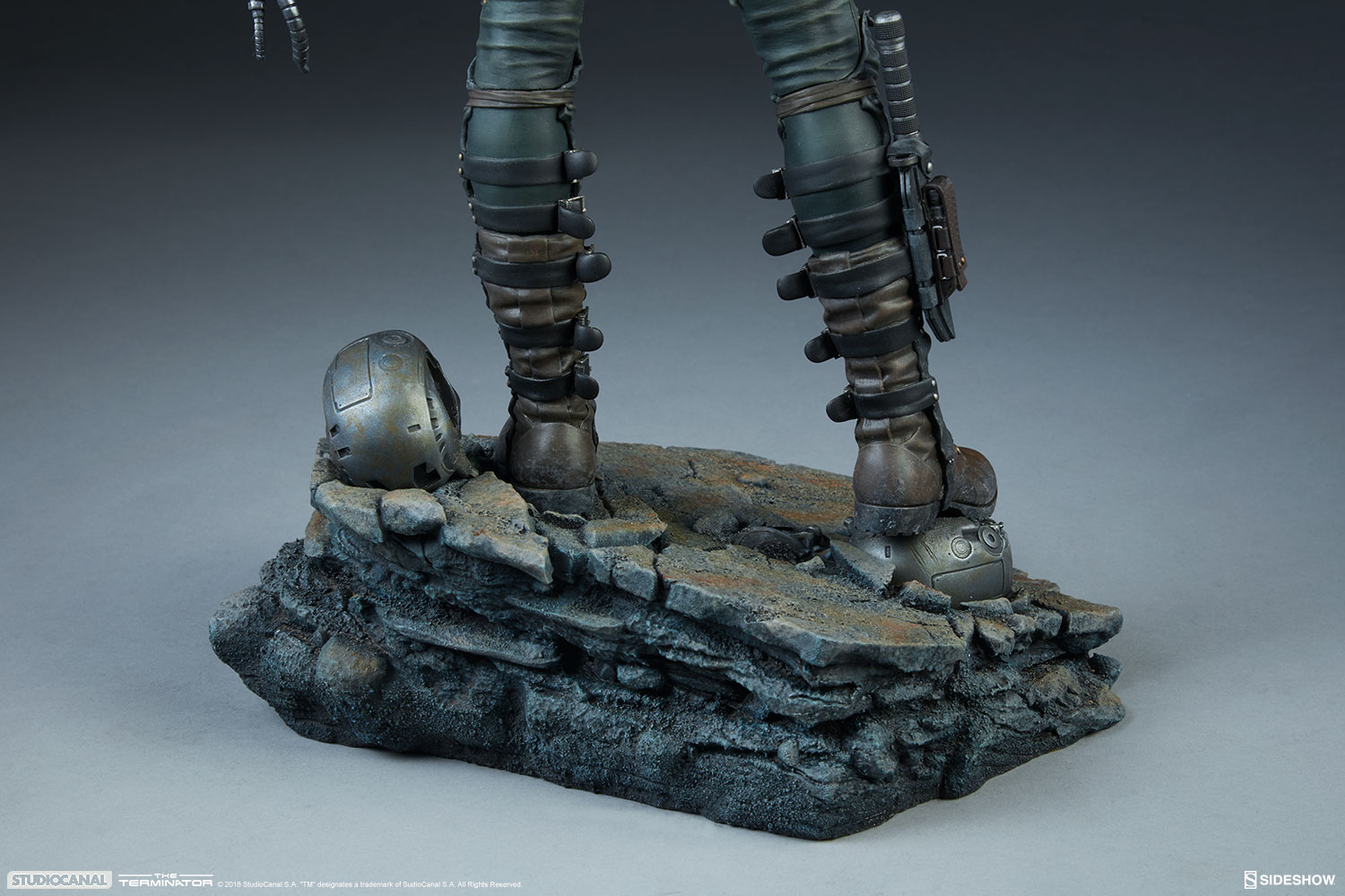 toyhaven: Sideshow Collectibles 19.5-inch Tall Rebel Terminator Premium ...