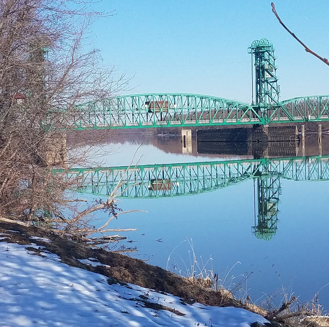Industrial History: IL-16 Joe Page Bridge over Illinois River at Hardin, IL