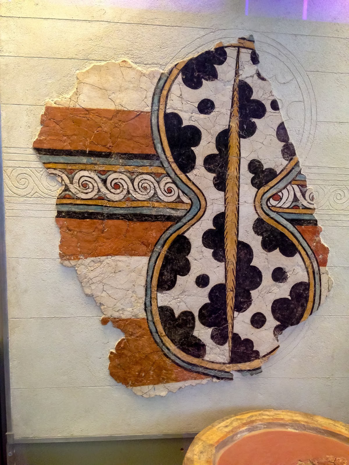 Mycenaean figure-of-eight shield fresco 15th C. BCE
