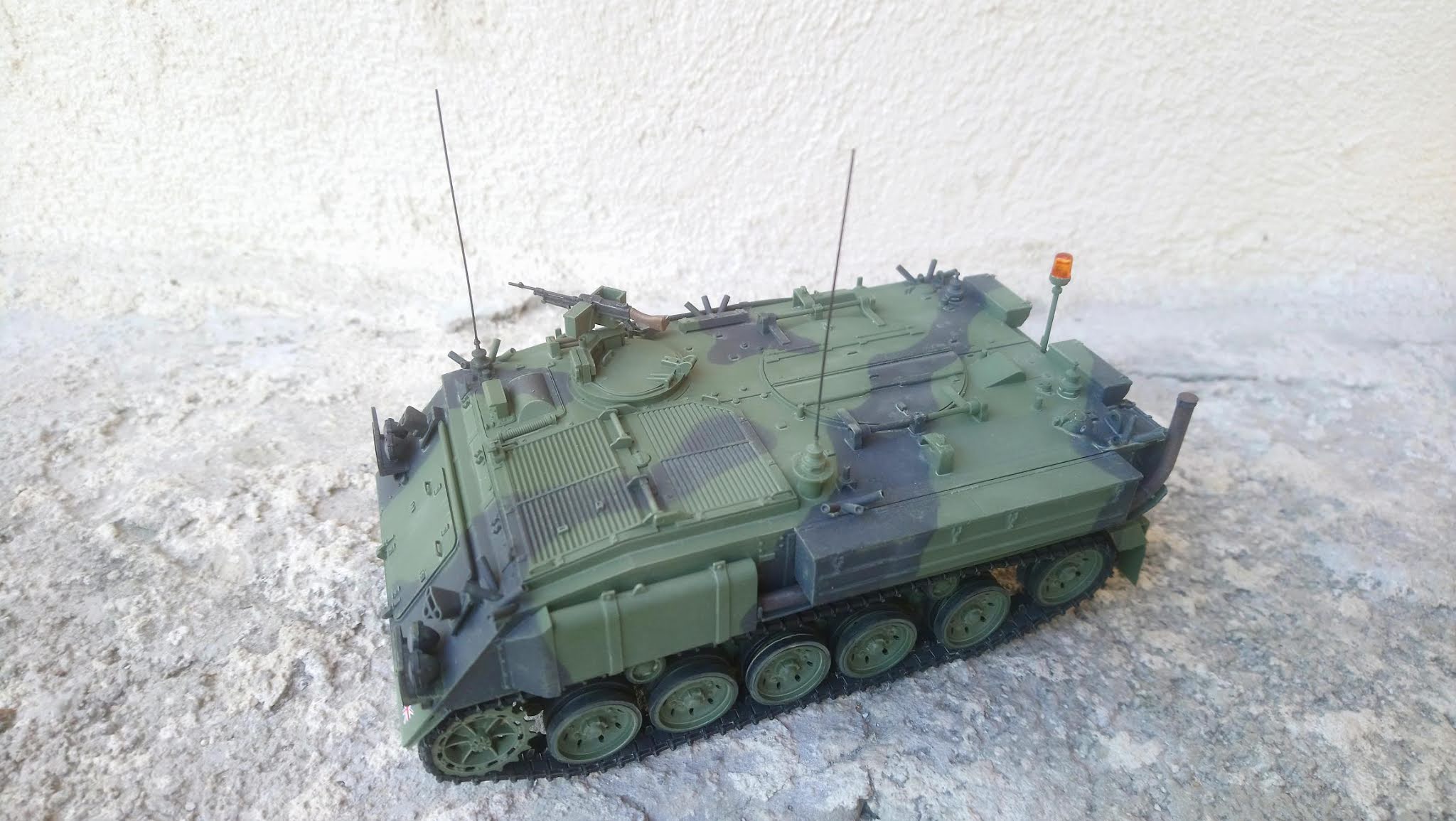 Airbus Maquette Club: [TAKOM] APC FV 432 Mk.2/1 au 1/35 par Thomas
