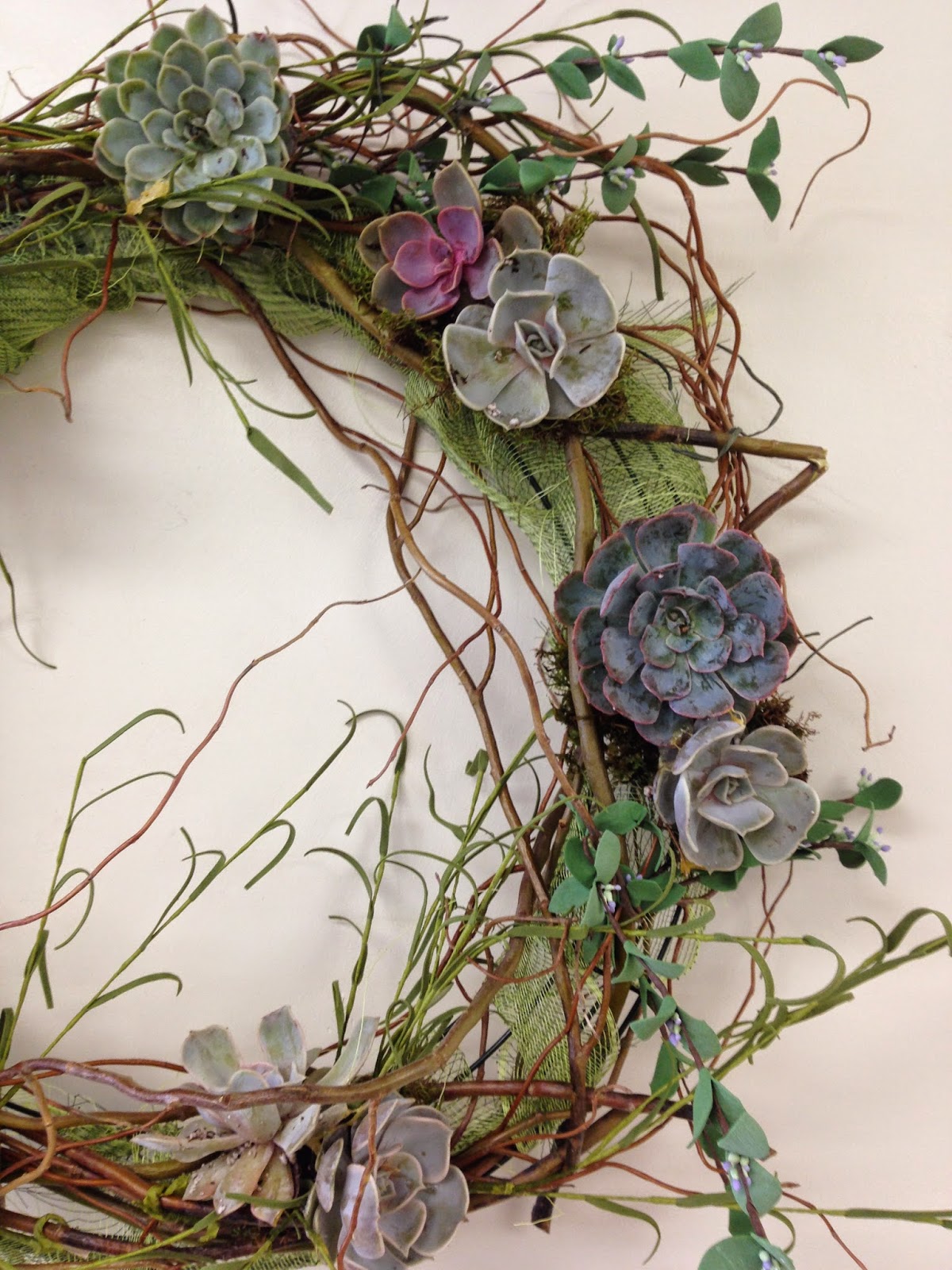 flower classroom: Spring & Summer Wreath class ~~Students Designs
