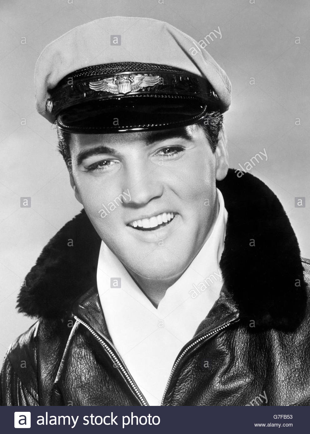 Elvis - IMAGES his wonderful smile