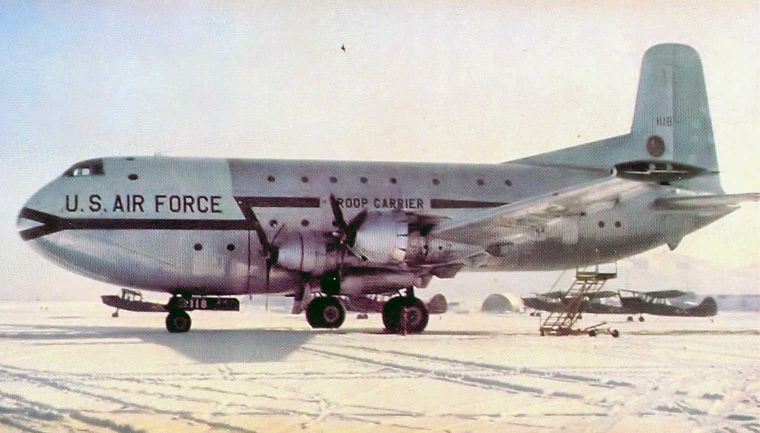 nhungdoicanh: Douglas C-124 Globemaster II / Old Shaky