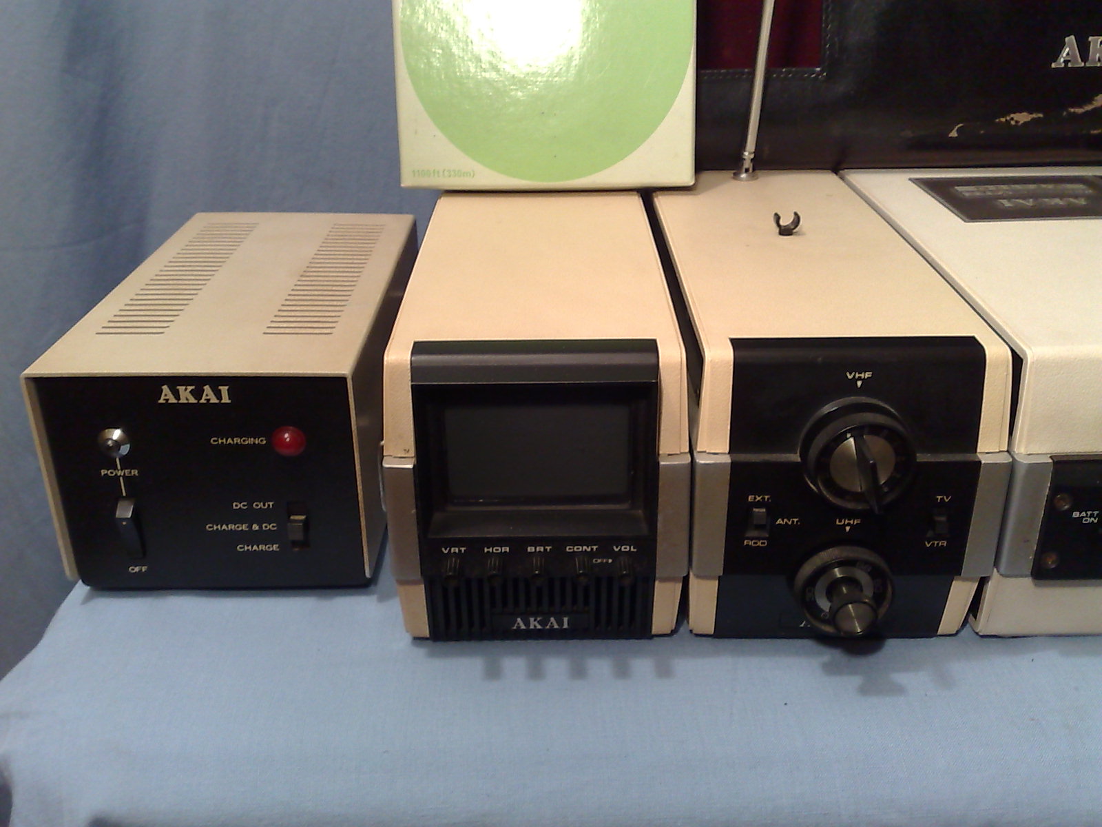 TOM's TECH TOYS: AKAI Hi-Fi Stereo