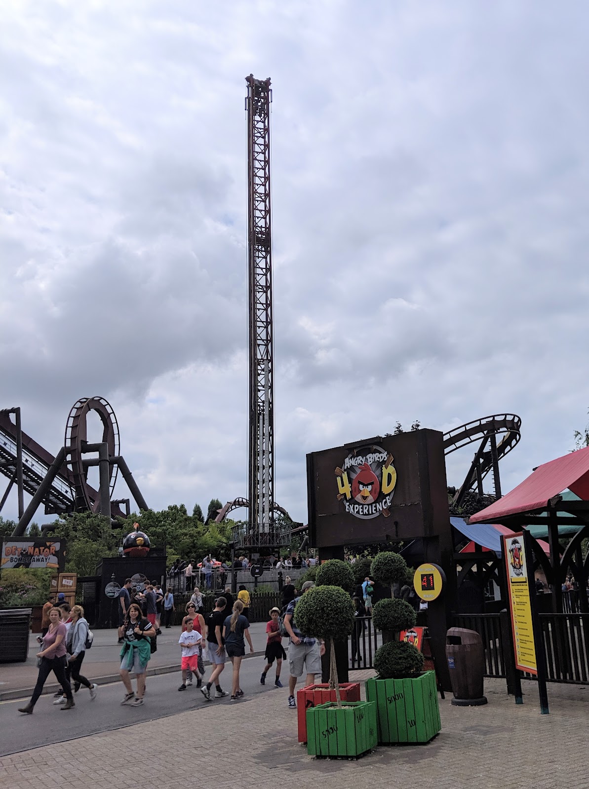 Exploring the Southern Merlin Theme Parks with Tweens | North East ...