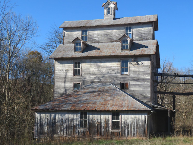 Hiking with a Fat Bald White Guy: GRAHAMS FORGE MILL- Wythe County ...