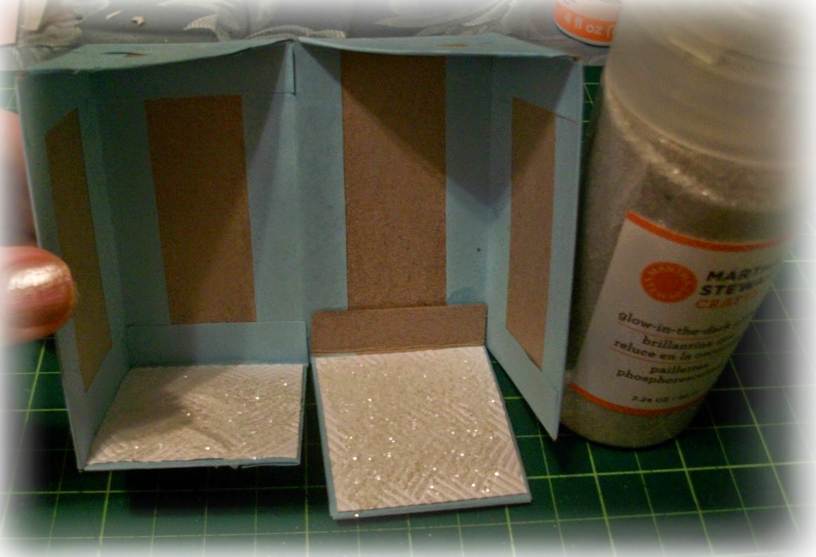 creating and sharing it: Surprise box