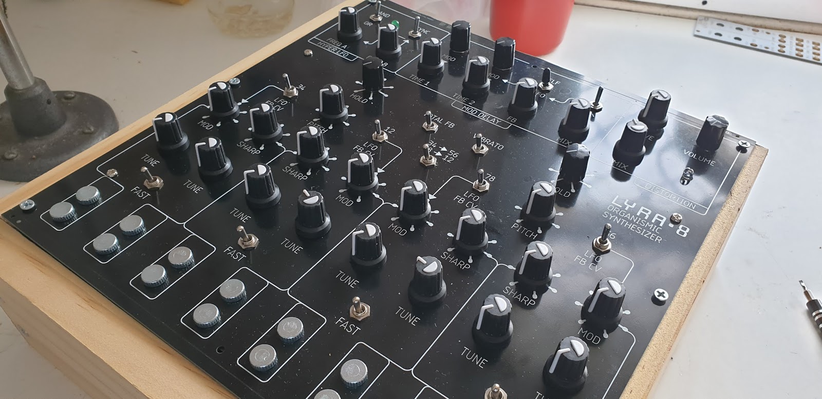 JonDent - Exploring Electronic Music: Lyra Build - part 3