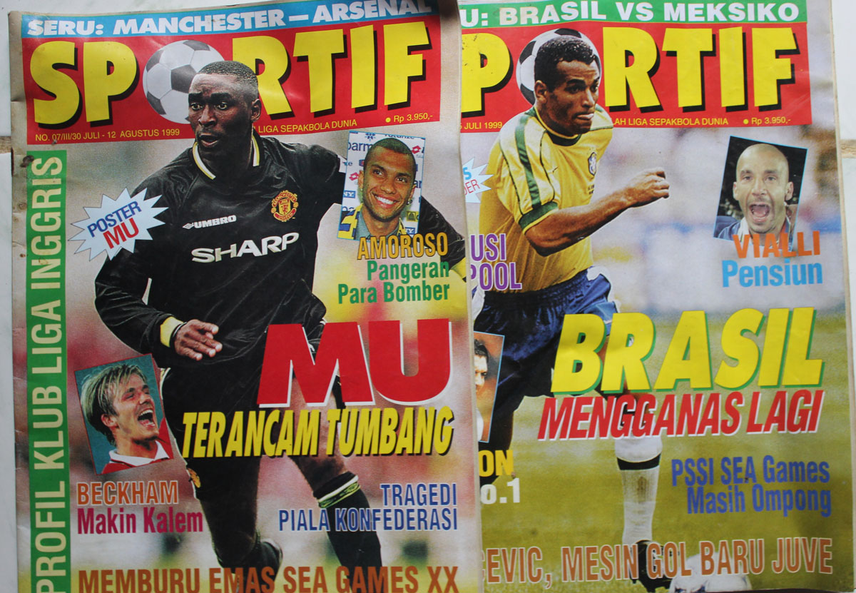 Koleksi majalah sepakbola waktu SMP | Mr. Lalu
