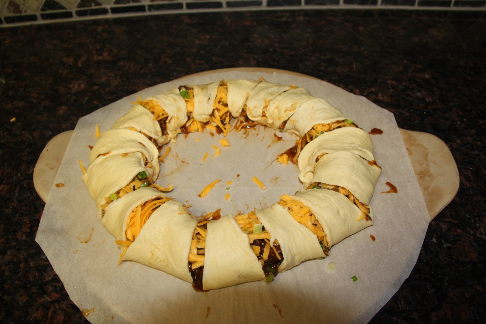 Michelle's Tasty Creations: BBQ Shredded Pork Ring