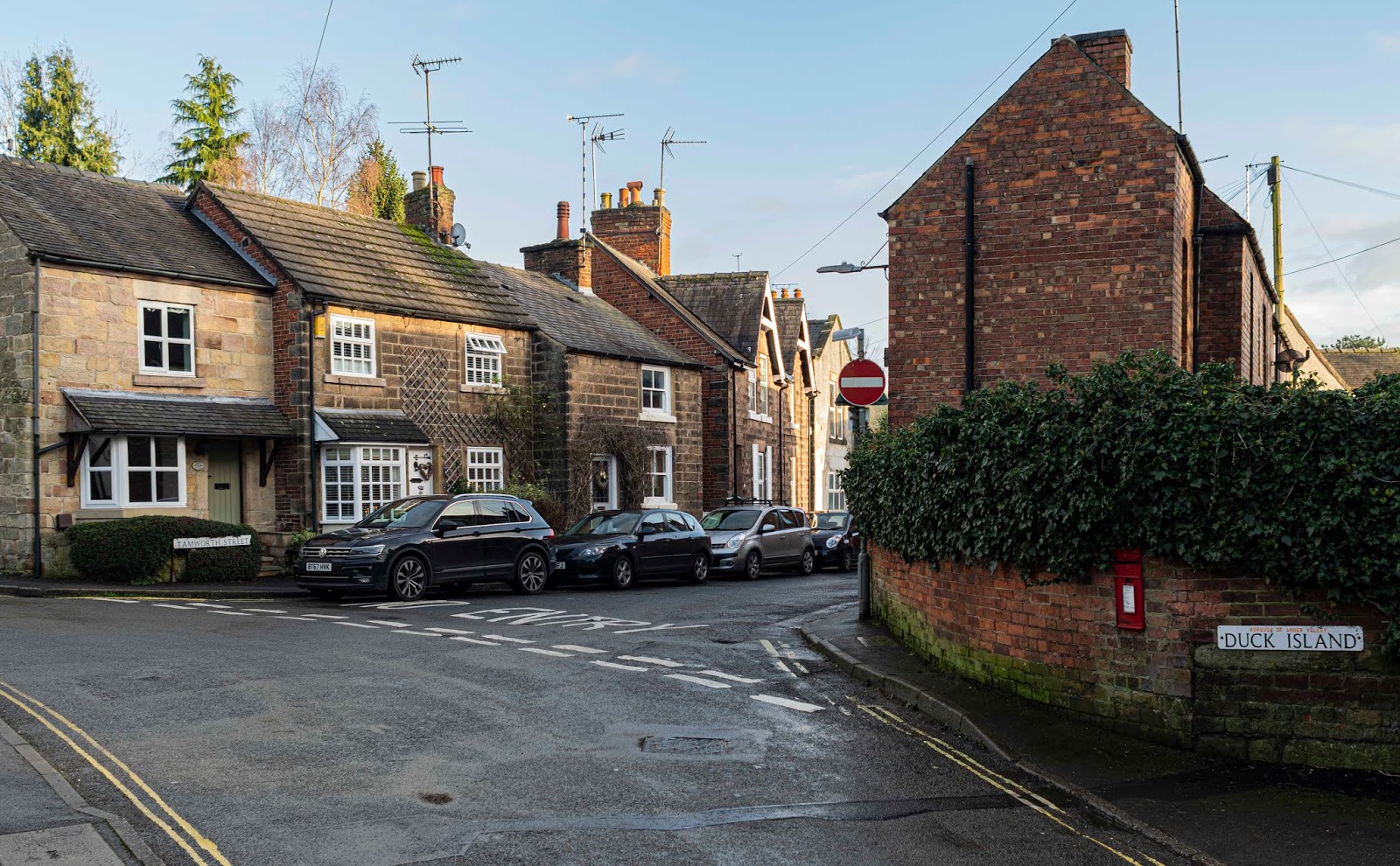 W-wa Jeziorki: 10,000 paces through Duffield, Derbyshire