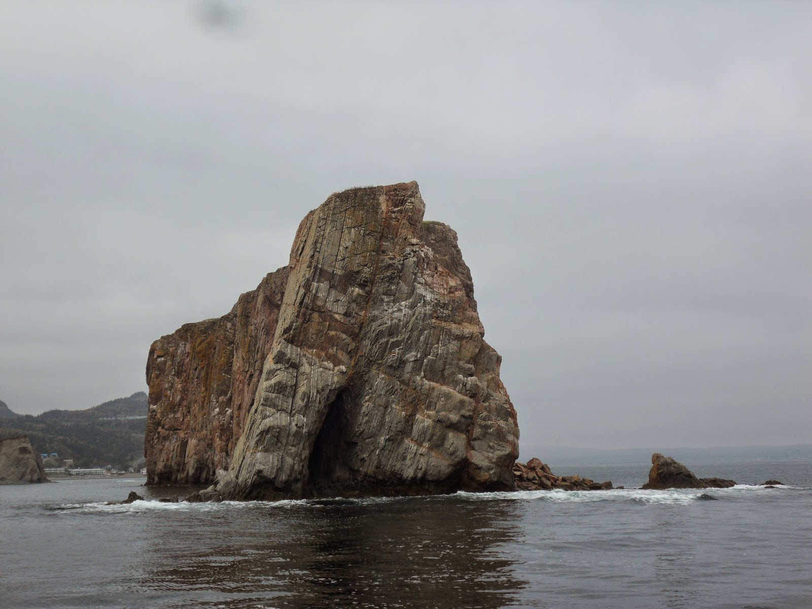 La Gazette des Ours en Voyages: Percé et son rocher... percé