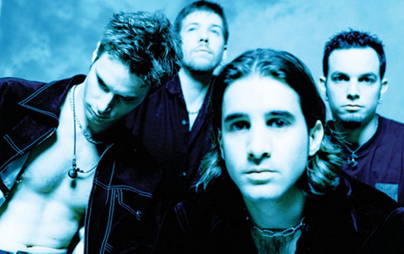 Creed : le batteur du groupe confirme la possible réunion du groupe à l ...