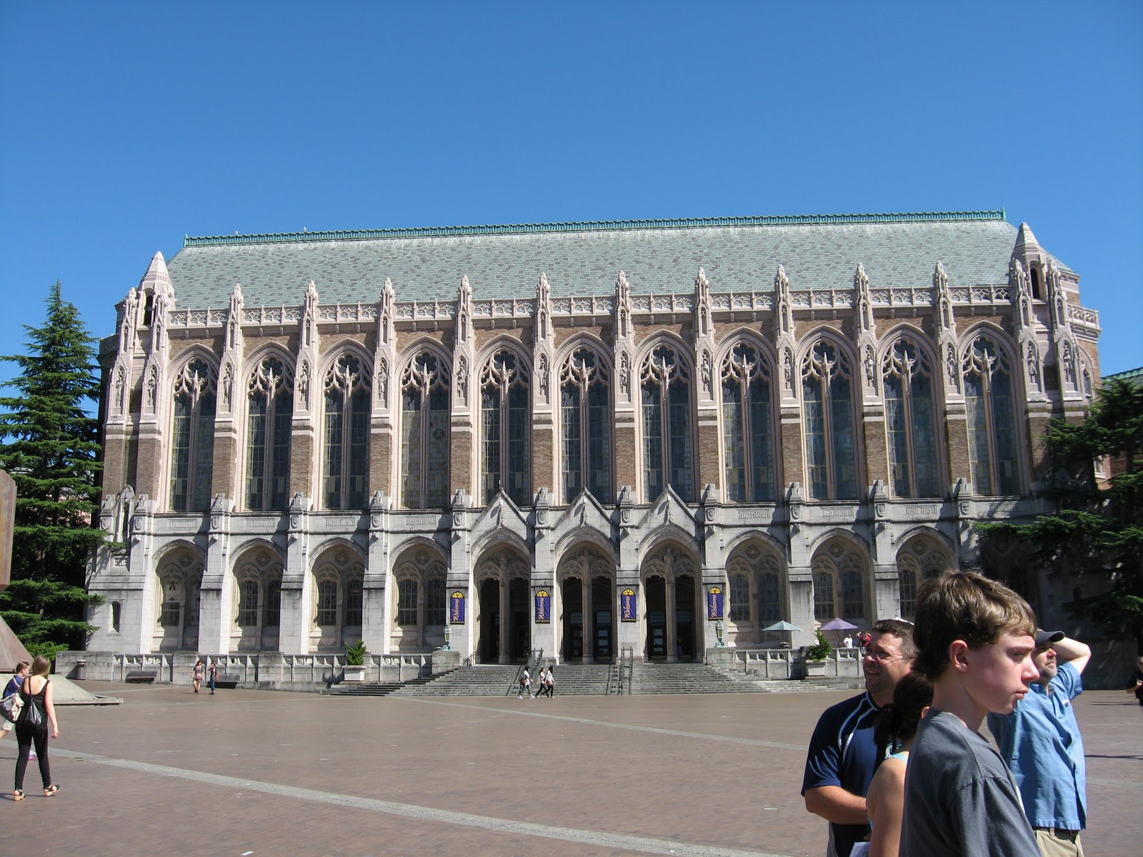 Tour college: University of Washington