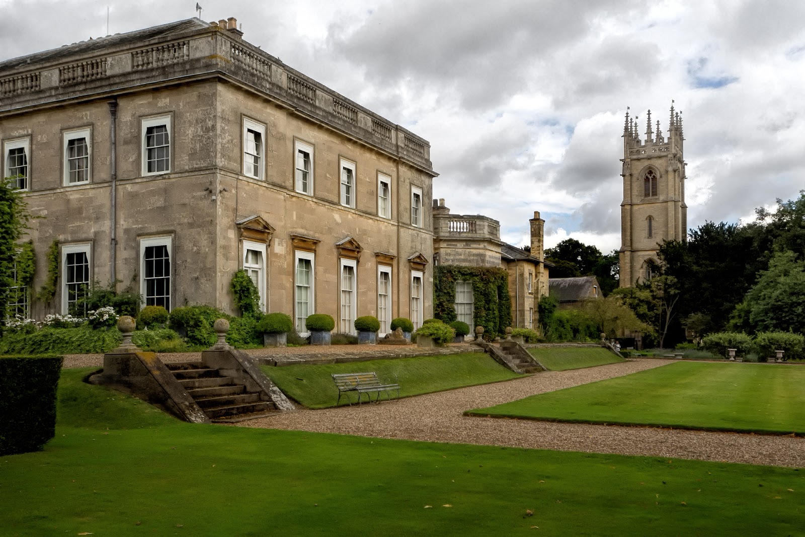 Lincolnshire Cam: Hackthorn Hall. (Set 1 of 2).