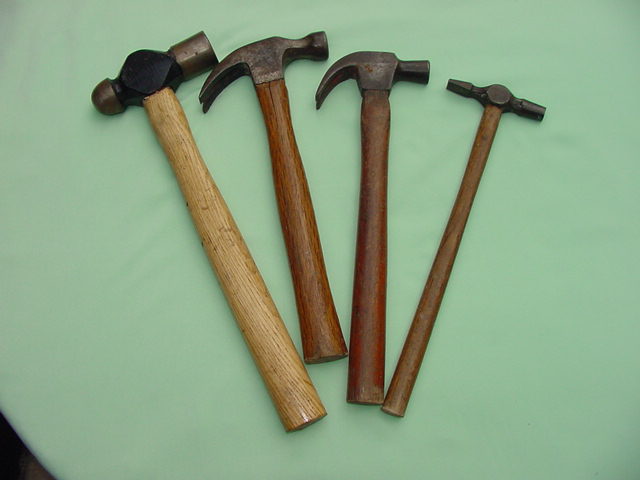 SI KAKI JALAN : Tukul dan kelapa sawit