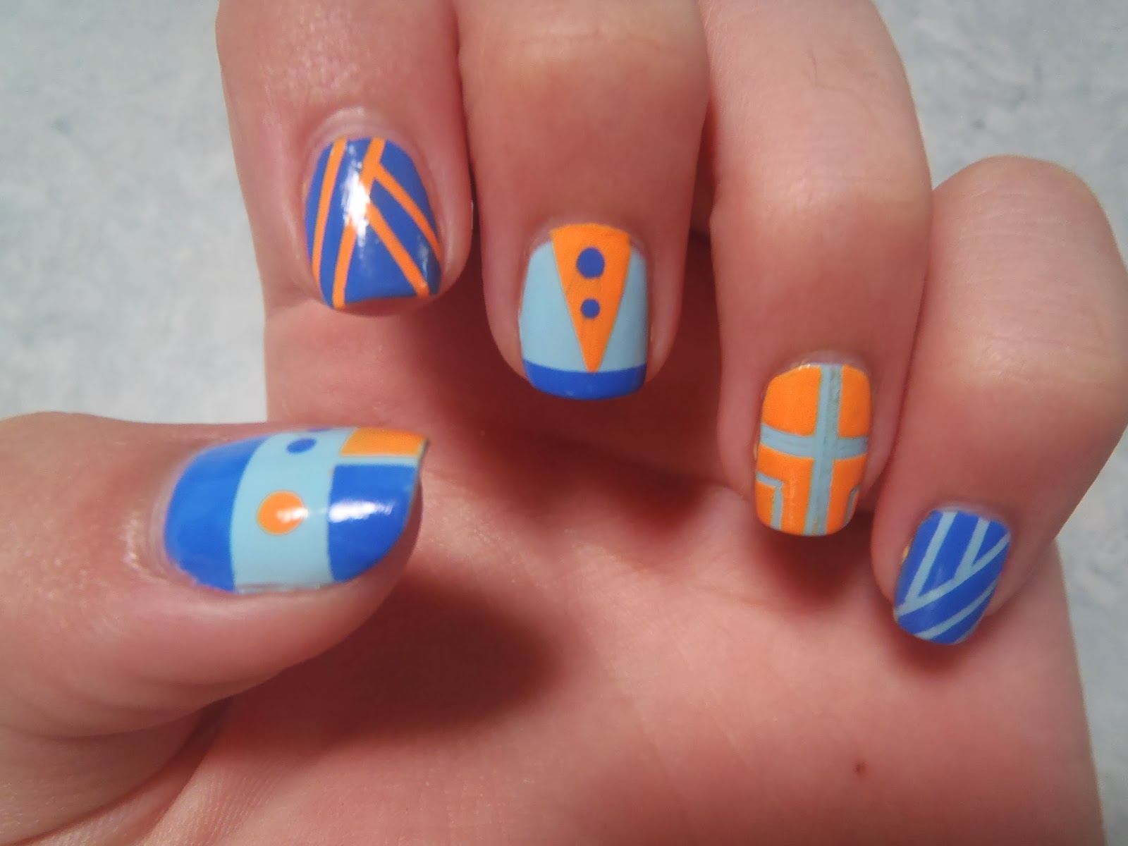 Gormay Nails: Blue Tiki Inspired Nails