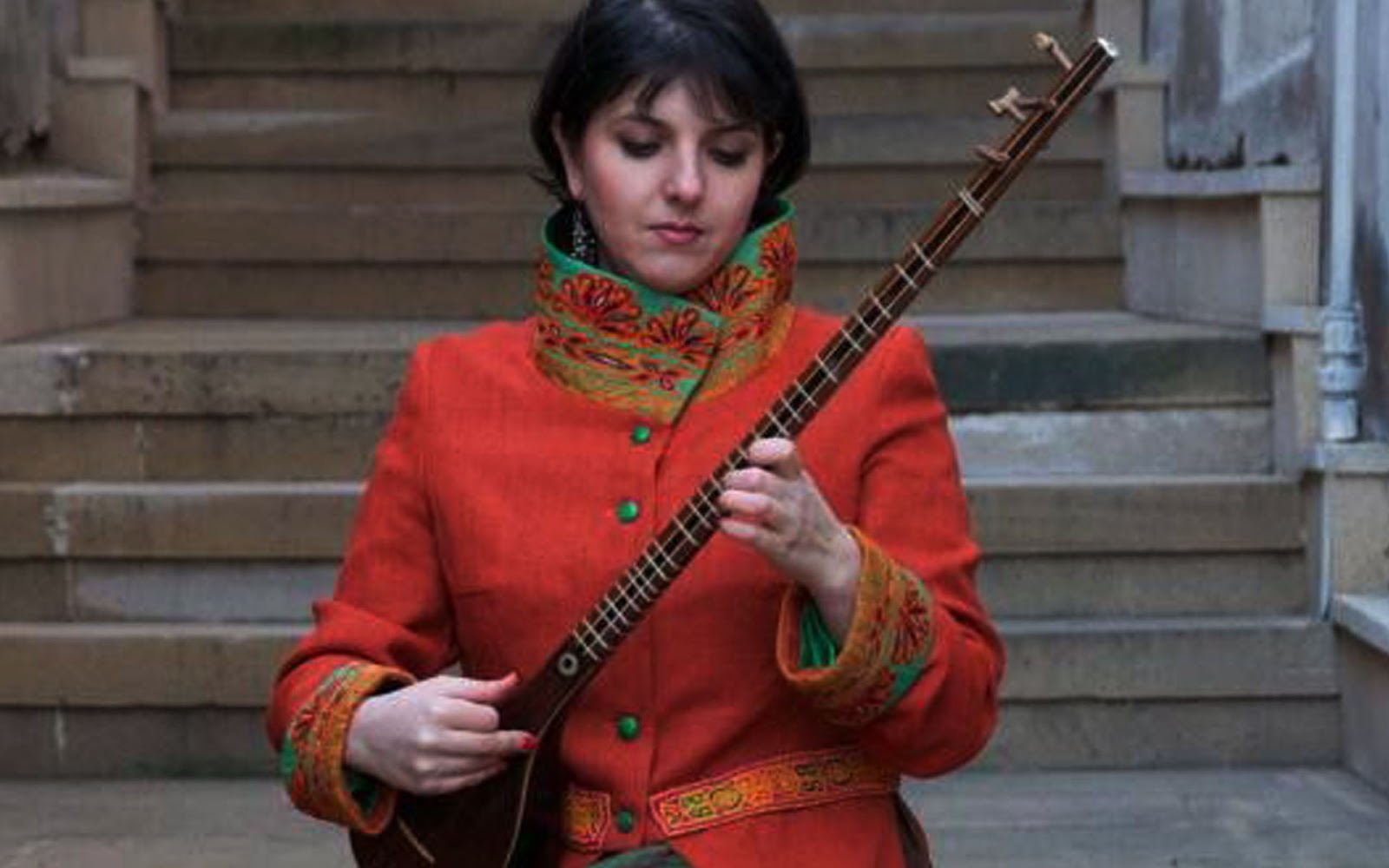 Sepideh Singer of the Middle East