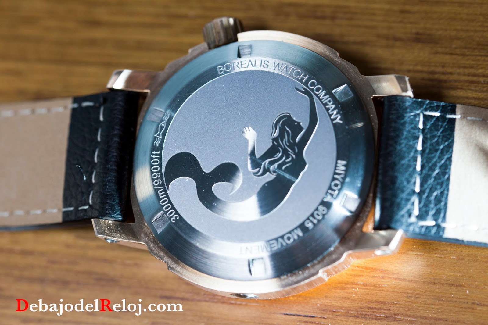 Borealis Batial - Debajo del Reloj