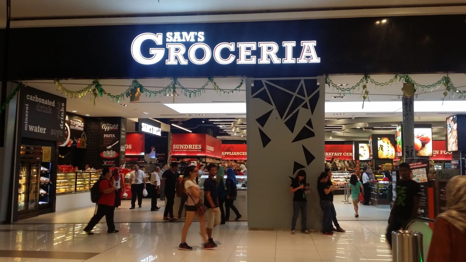 Lunch at Sam's Groceria, Nu Sentral