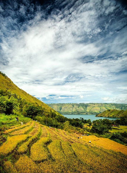 Wonderful Tao Toba, Keindahan Desa Sigapiton | CAMPING