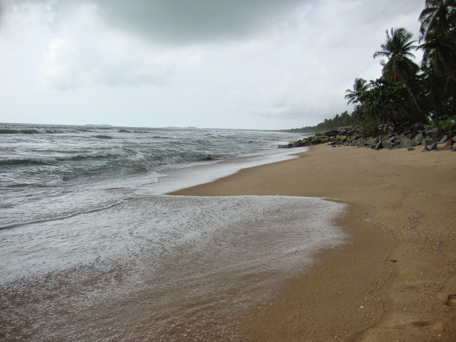 YENNAAR: Mattu Beach