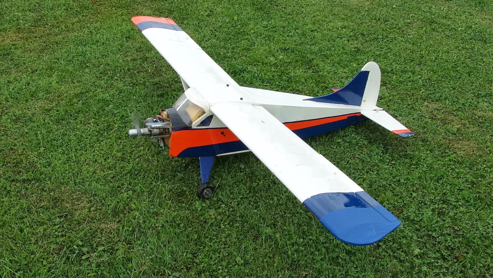 RC Flying Models: Canada's Famous Bush Planes by Unionville Hobby
