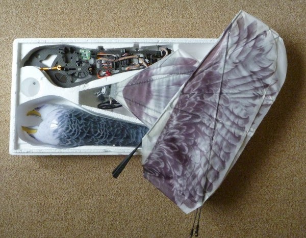 France ORNITHOPTERE - Oiseau Radiocommandé (rc ornithopter bird)