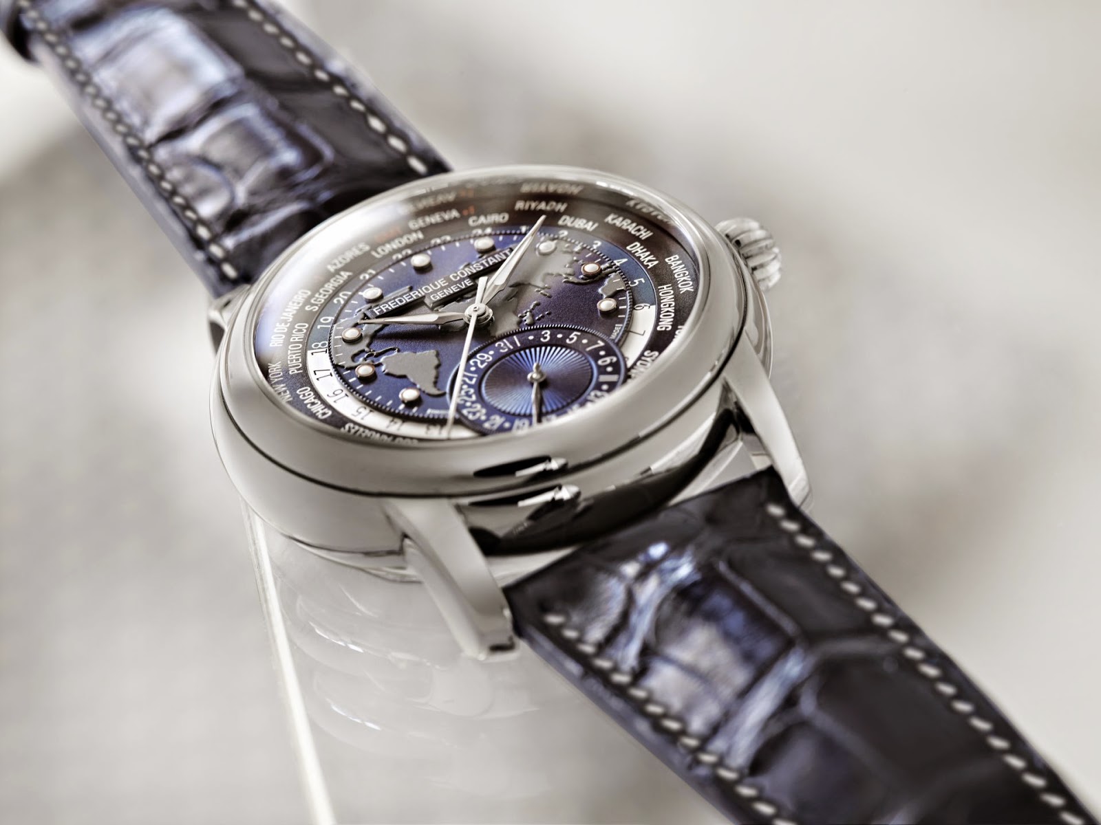 chrono klockor,Cartier Tonneau: Frederique Constant New Classics ...
