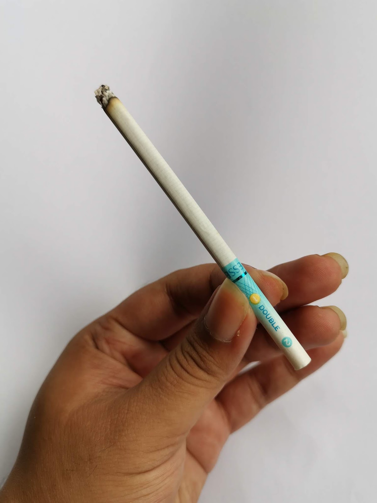 Esse Change Double, Inovasi Rokok 4 in 1 Pertama di Indonesia Dengan ...