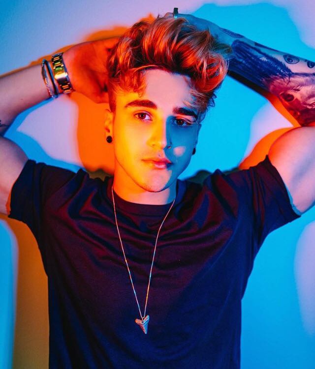 Lovely Boys: Alex Mapeli