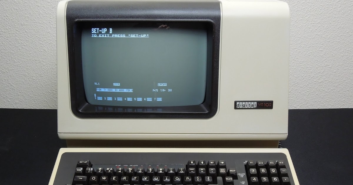 My Old Computers: DEC VT102 Terminal (1983)