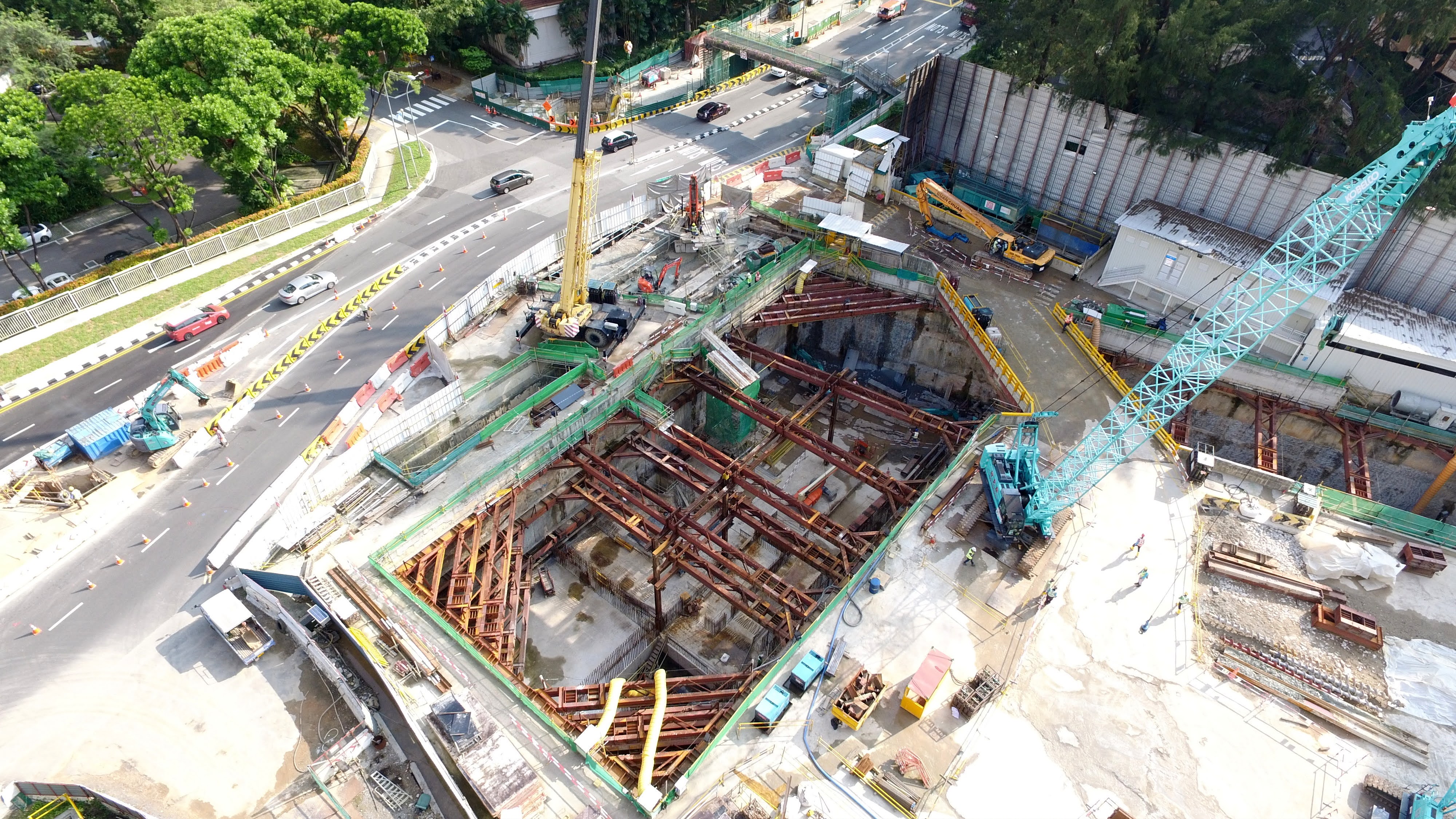 Thomson Line Construction: Great World Cast (IV)