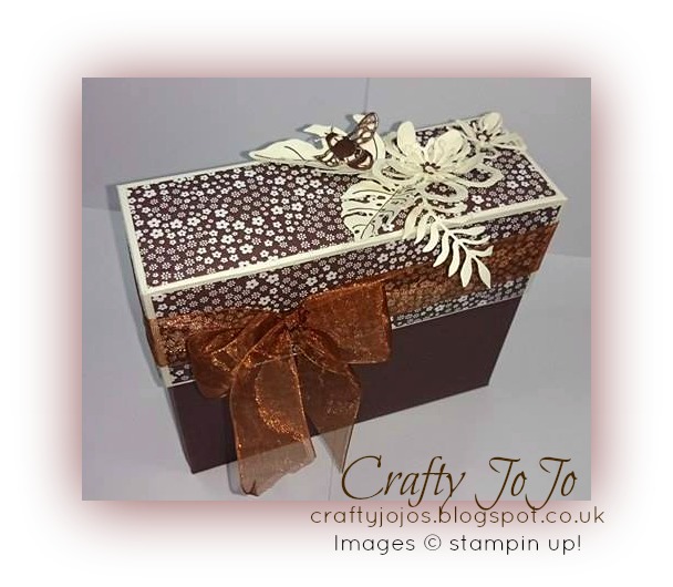 Crafty JoJo`s Blog: Beautiful Stationary Set in a Box!