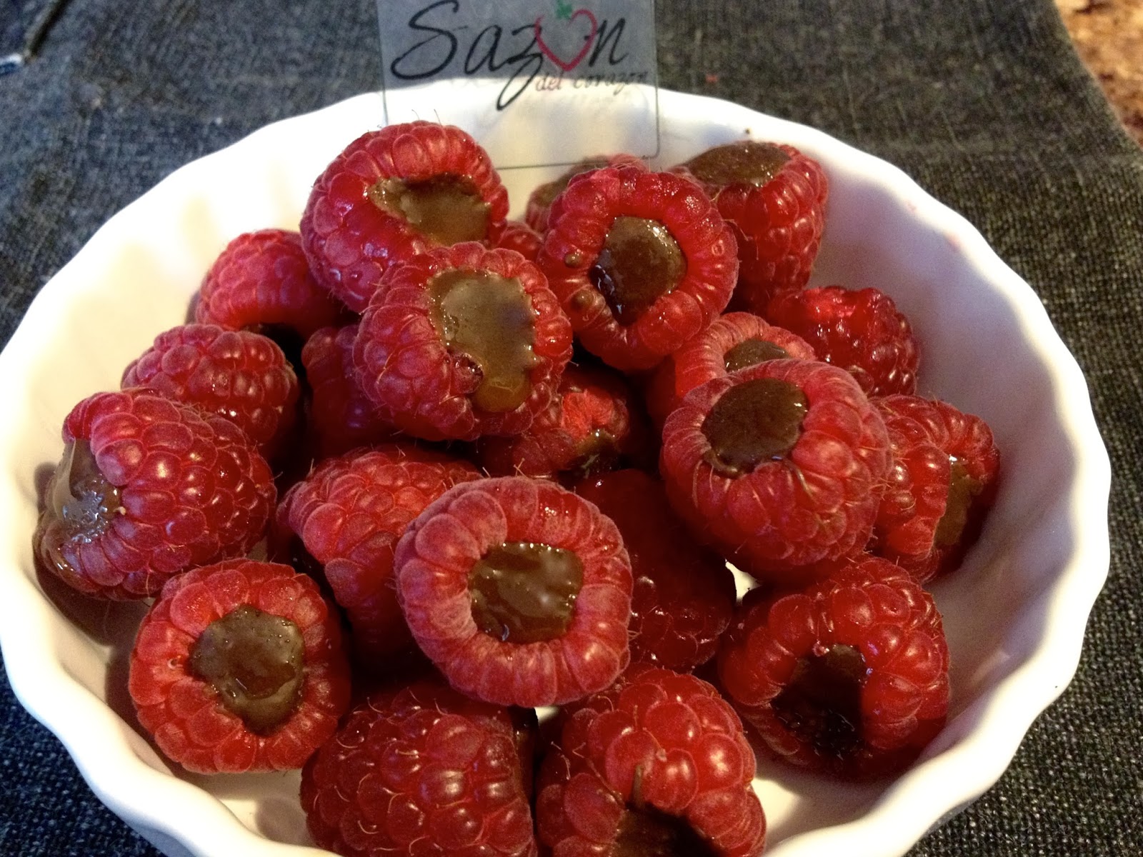 Sazón del corazón: Frambuesas con chocolate