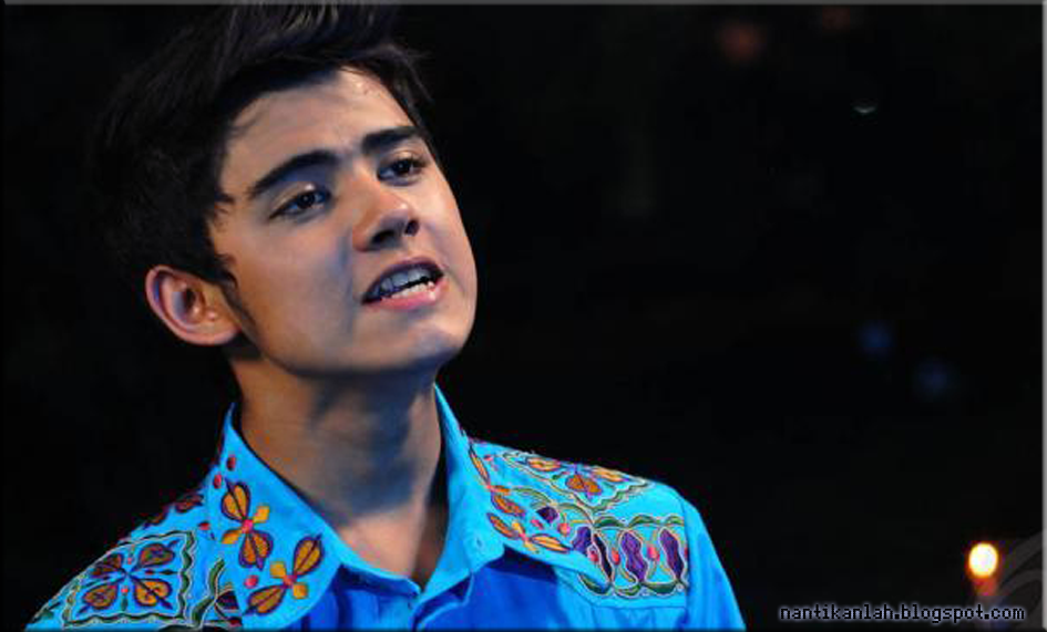 Kata - Kata Cinta Pelipur Galau: Kumpulan Foto Aliando Syarief Terbaru 2015