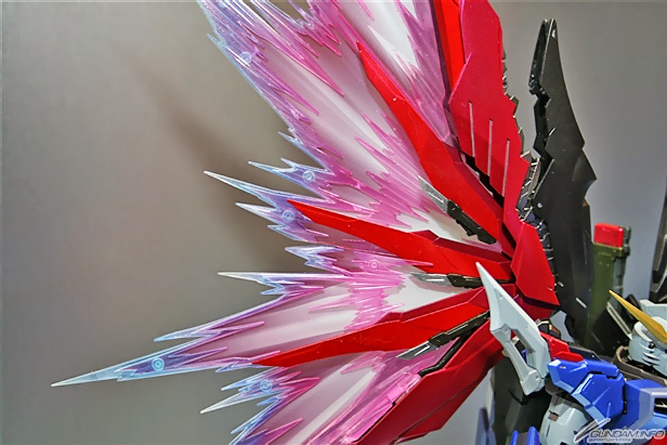 GUNDAM GUY: METAL BUILD Destiny Gundam Beam Wing - On Display ...