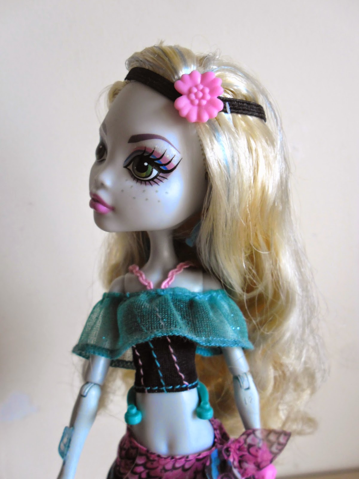 El rincón de mis muñecas: Monster High Lagoona Blue Skull Shores