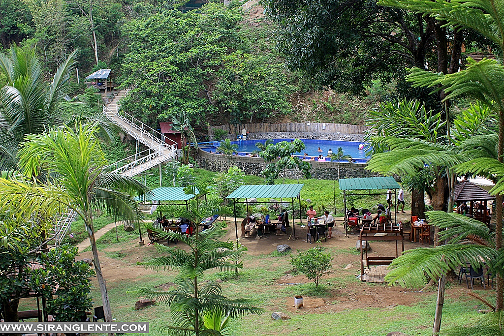 SIRANG LENTE | TRAVEL & HIKE: The Secluded Erin's Place Resort, Baras ...