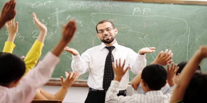 Pendidik Profesional dan Kinerjanya - Media Erklaren