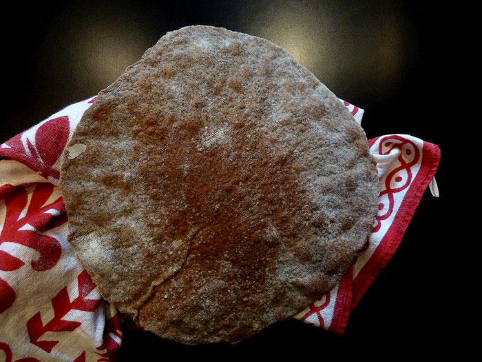 AAA ACCADEMIA AFFAMATI AFFANNATI: Pane piatto con grano sarceno e ajuwan