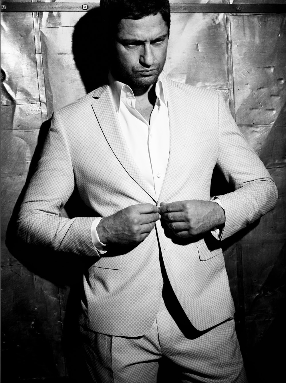 Charlye Madison Wproject: Actor Gerard Butler is photographed by Tom ...