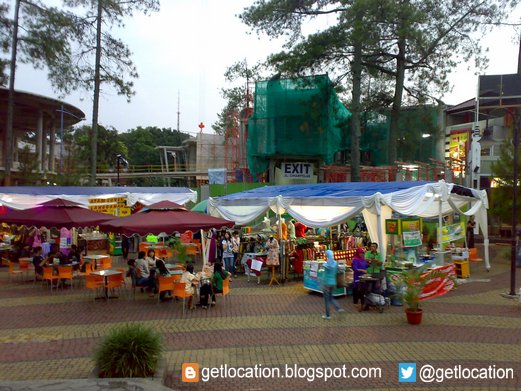 Acara pameran / bazar industri kreatif maupun kuliner tradisional di Ciwalk