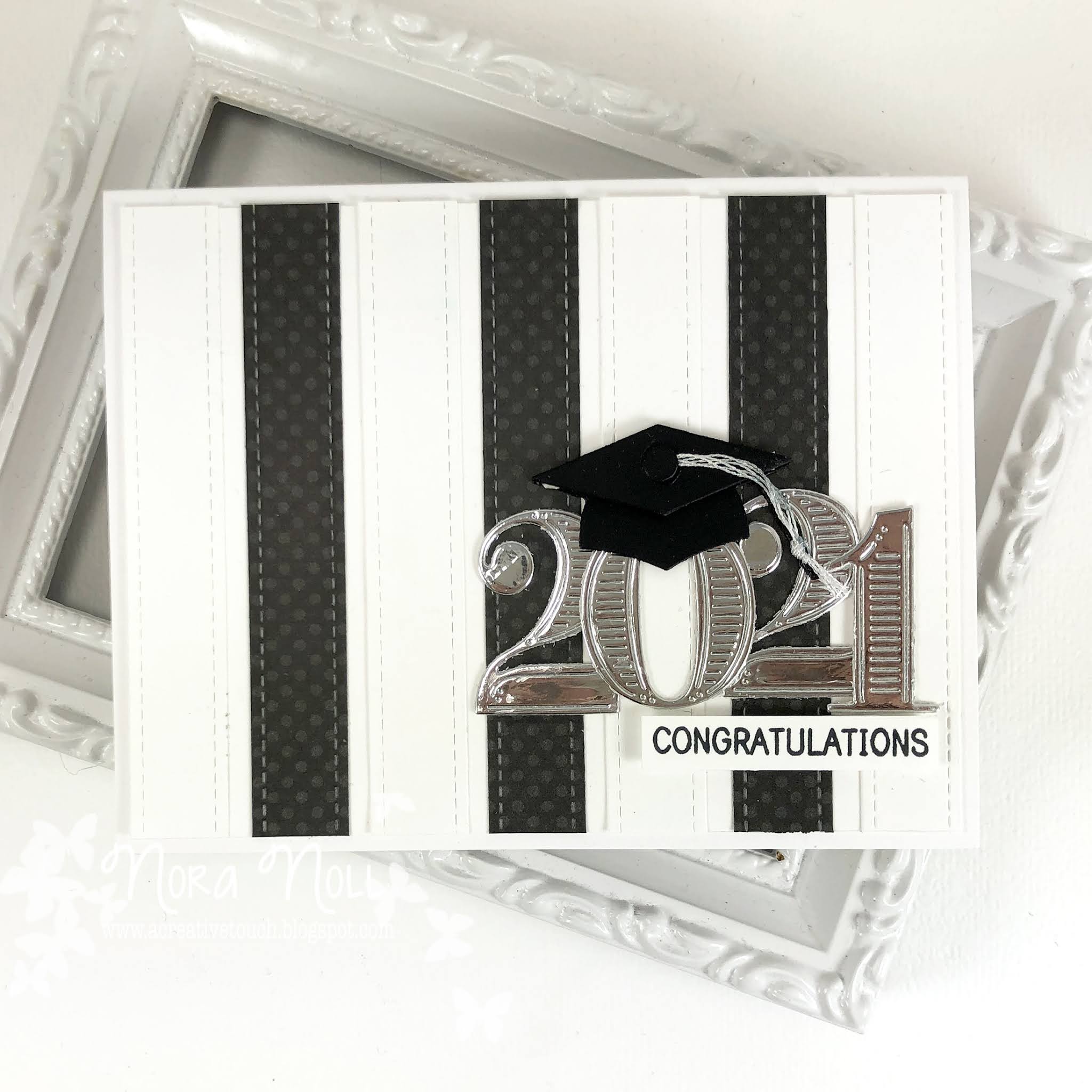 A Creative Touch: Graduation Cards in August??