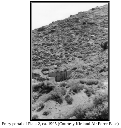 Camping Canadian: The Manzano Base